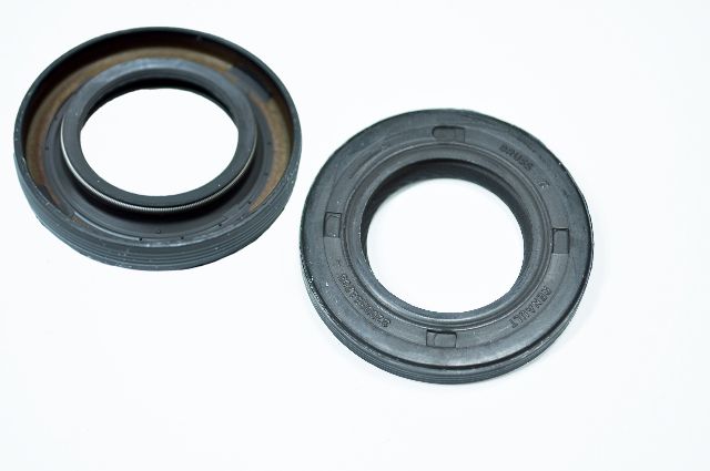 Купить Сальник привода первичного вала КПП для Renault Duster (24 ...